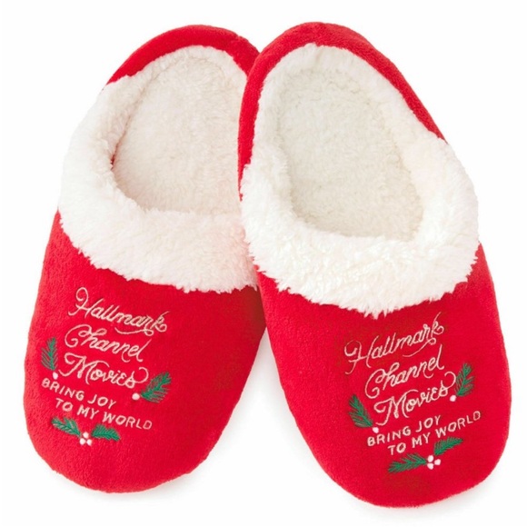Hallmark | Shoes | Nwt Hallmark Movies Red Fuzzy Slippers 565 Small ...
